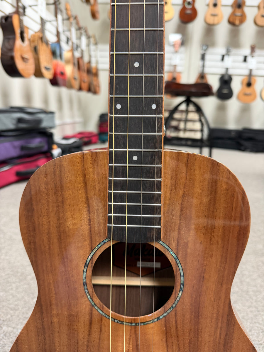 Makaio MKBXS-10E Large Body Steel String Koa Electric Baritone Ukulele ...