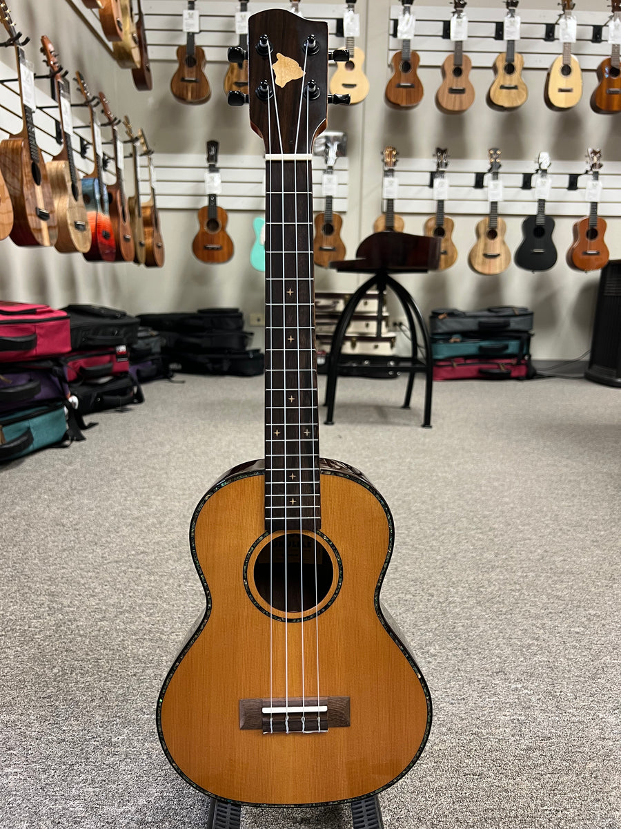HUG SCR-TG Solid Cedar/Rosewood Tenor Ukulele - Aloha City Ukes