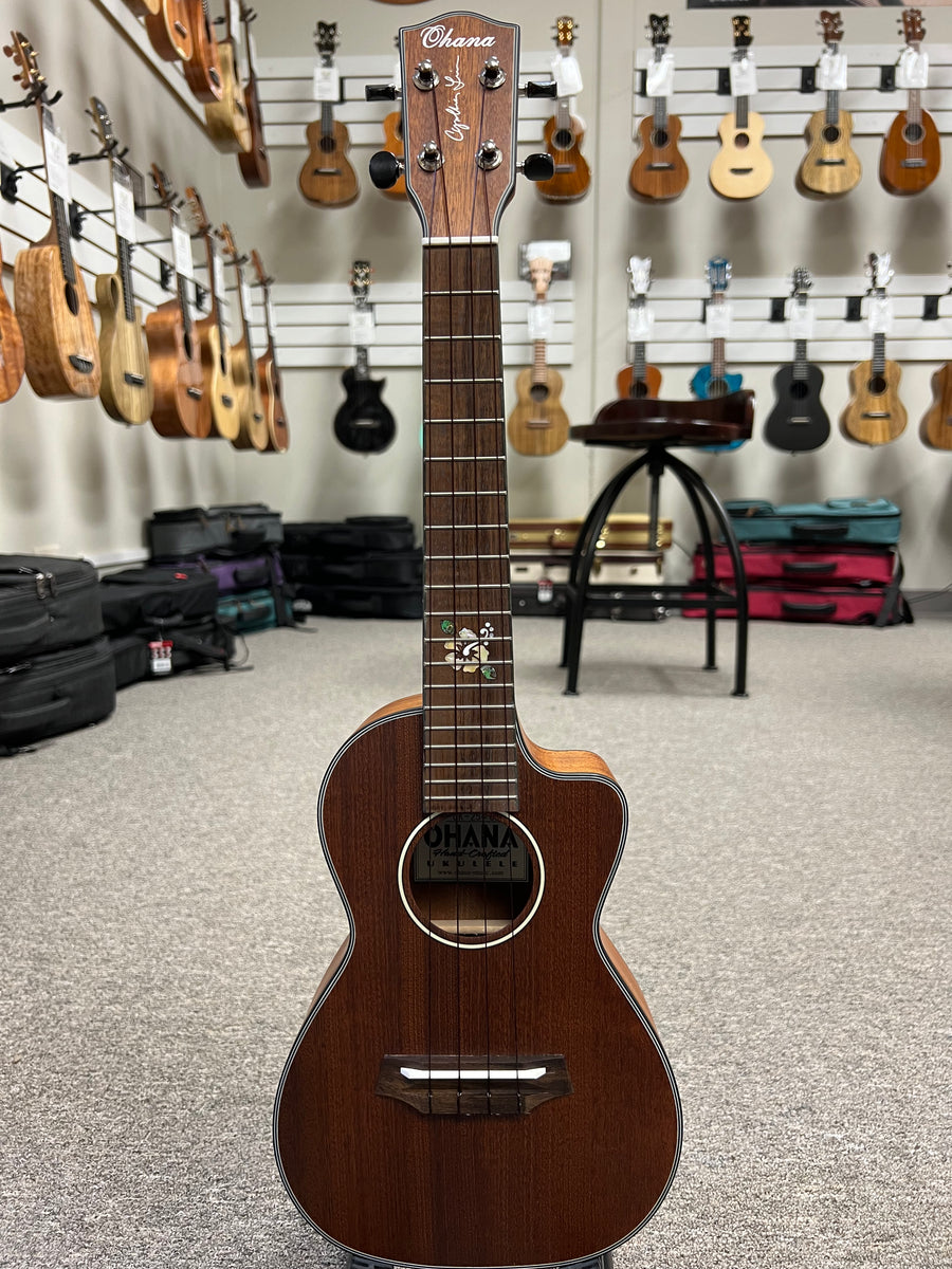 Ohana CK-25CL Cynthia Lin Mahogany Concert Ukulele w/Case - Solid Top ...