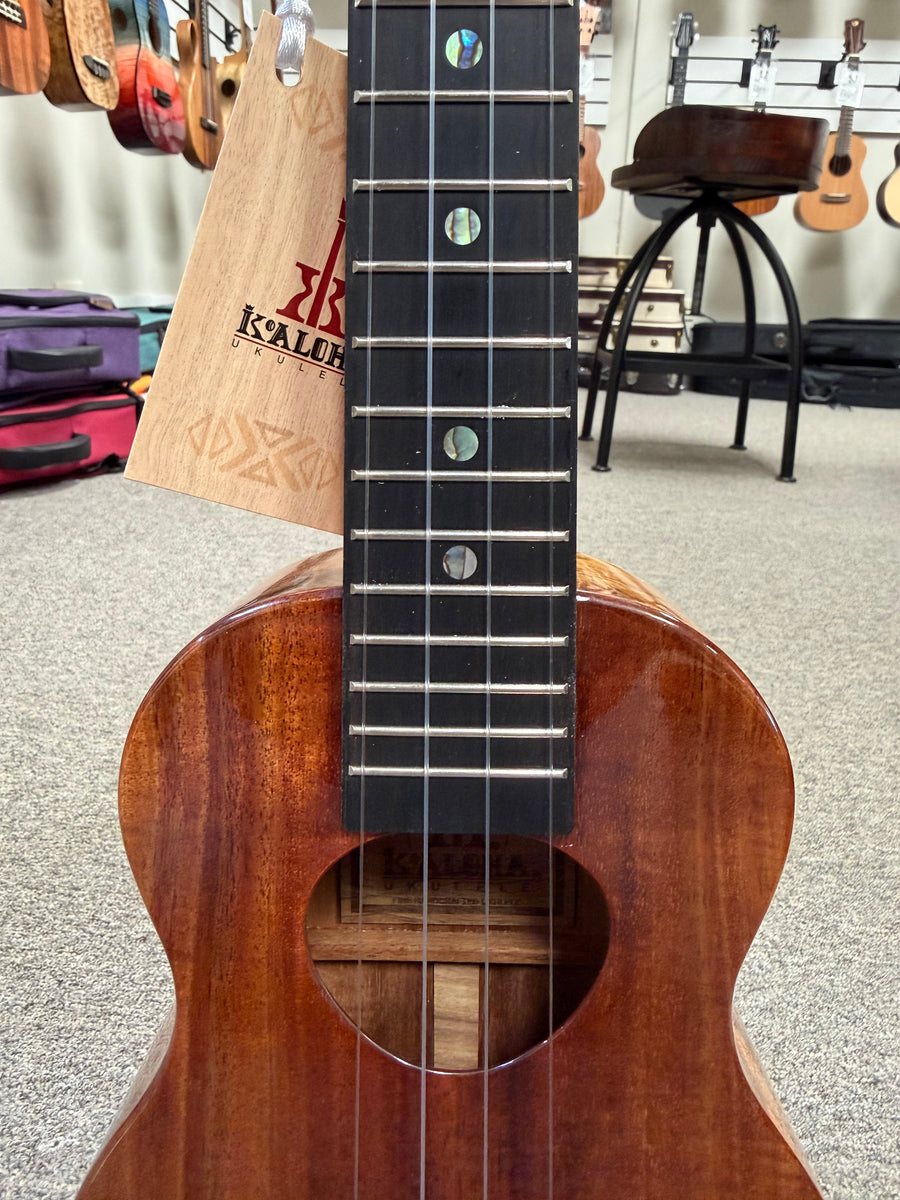 KoAloha KSM-00 Solid Koa Soprano Ukulele w/Case - Made in Hawaii ...