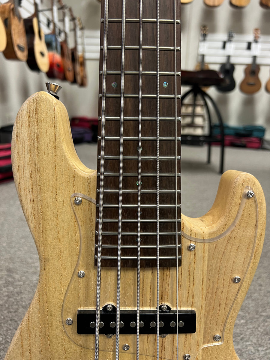 Tiny Boy Ash Body 5 String Solid Body Bass w/Case - TBJ-4500N Short ...