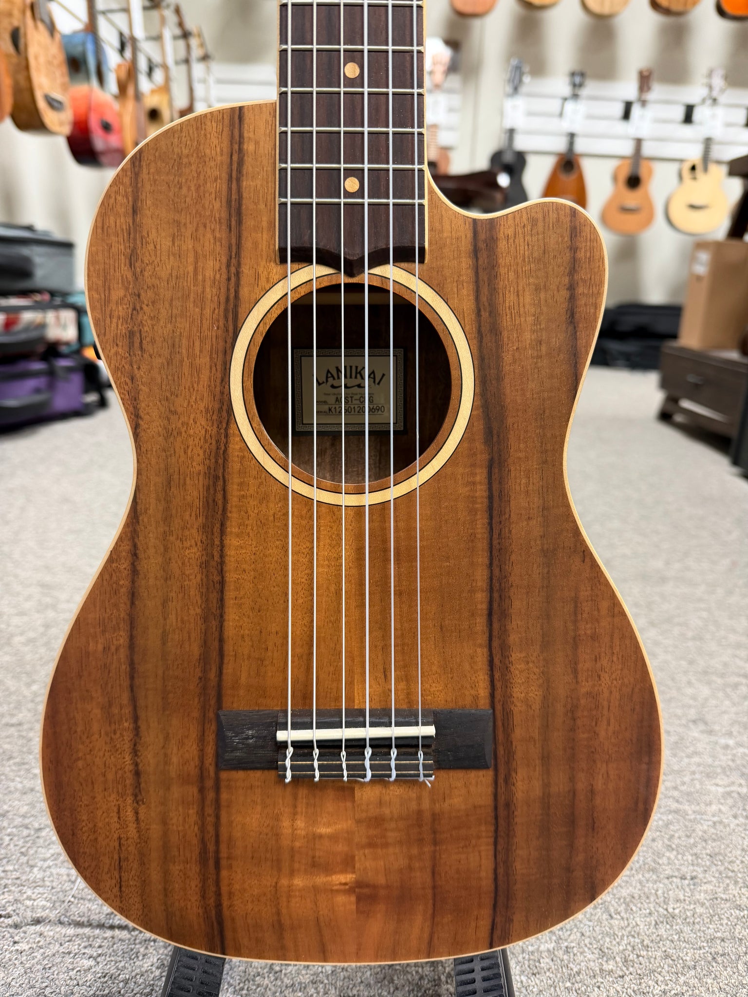 Lanikai ACST-CEG Acacia 6 String Electric Guitalele Ukulele w/Case ...