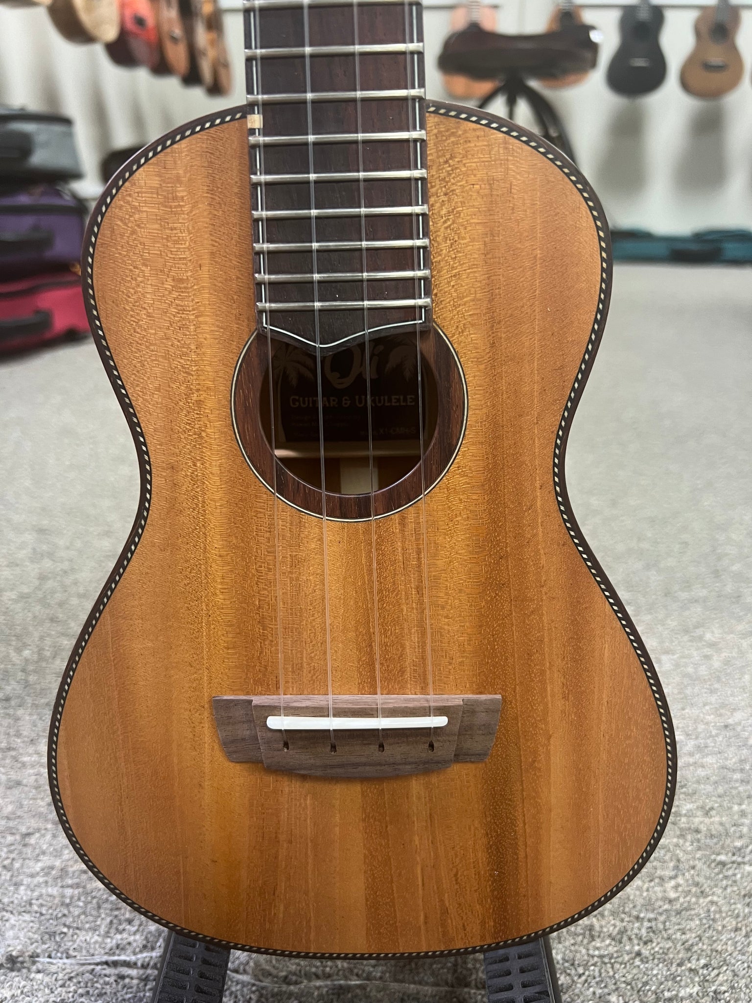 Oli X1-SMG Solid Mango Soprano Ukulele w/Case - Aloha City Ukes